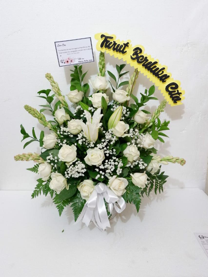 Bunga meja duka cita