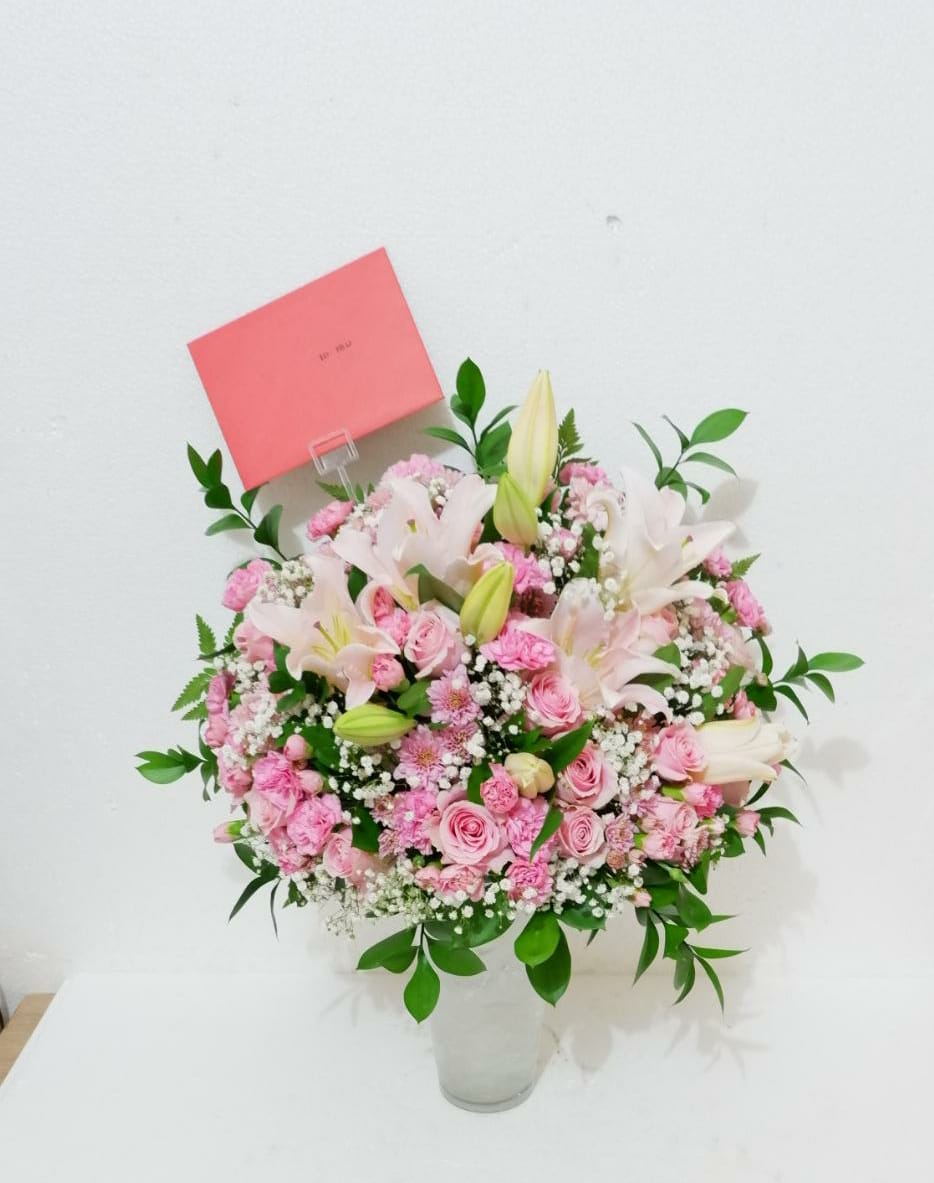 Rangkaian Bunga Meja Lily Mix Mawar